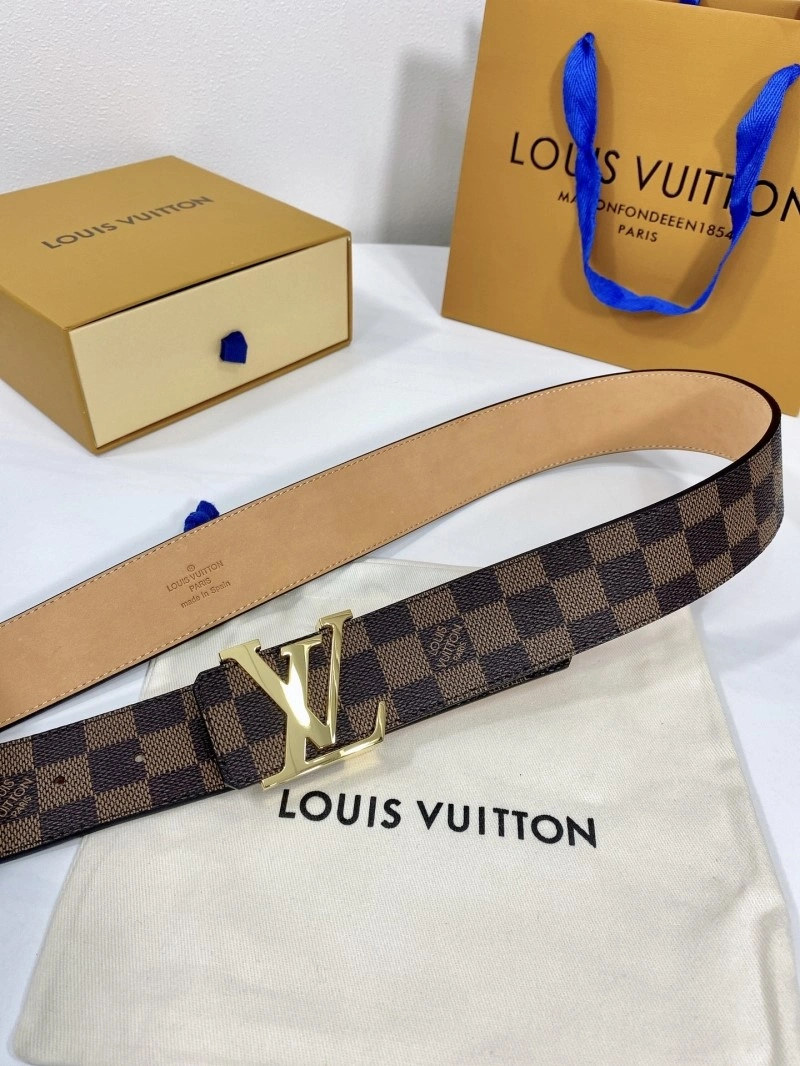 Top mirror Louis Vuitton Belts