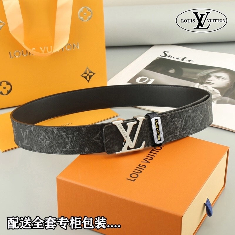 Top mirror Louis Vuitton Belts