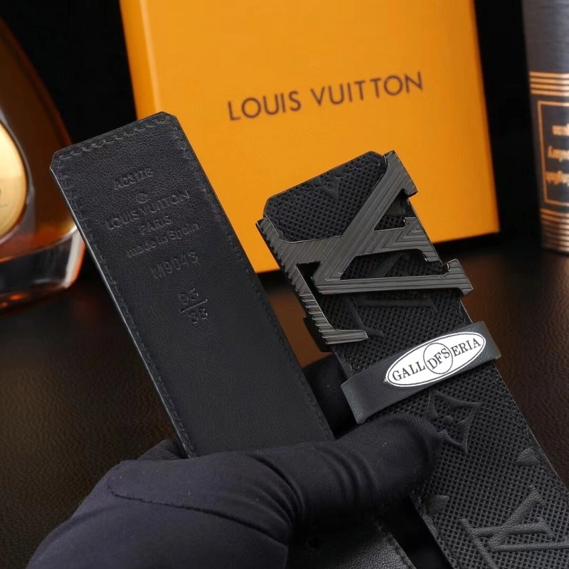 Bargain Louis Vuitton Belts