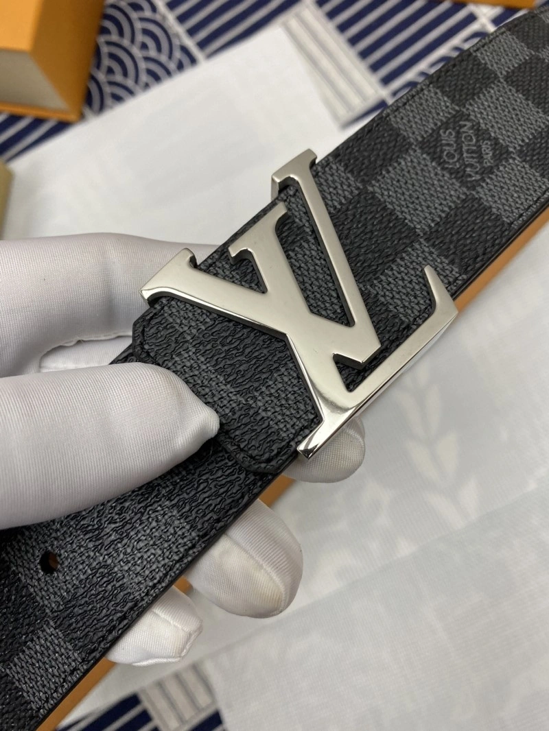 Legit Louis Vuitton Belts