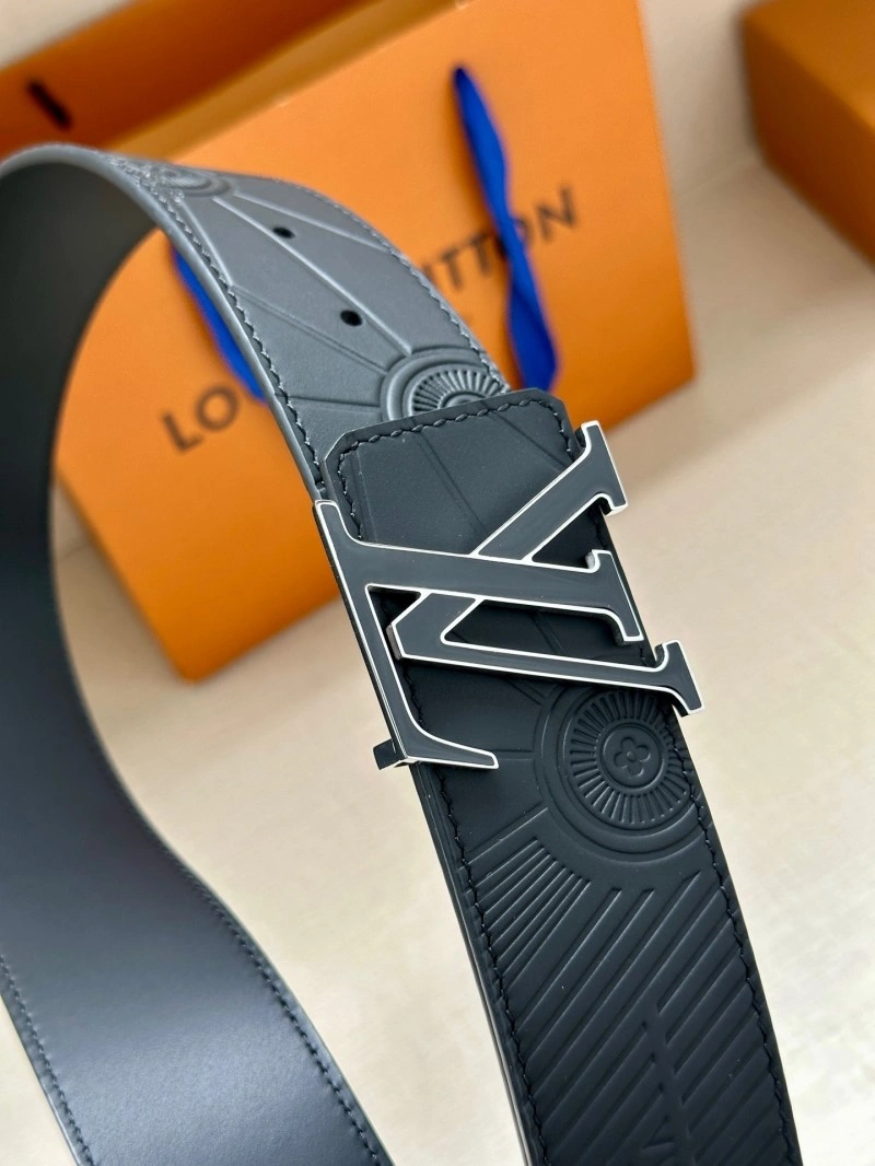 Perfect replica Louis Vuitton Belts