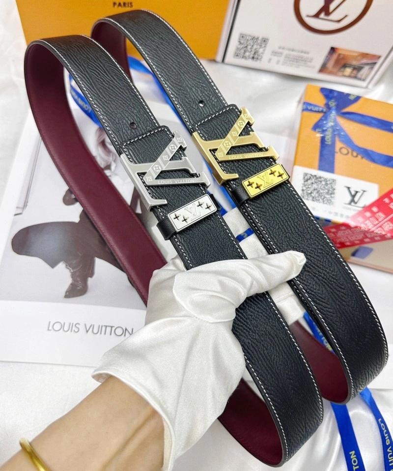 Top mirror Louis Vuitton Belts