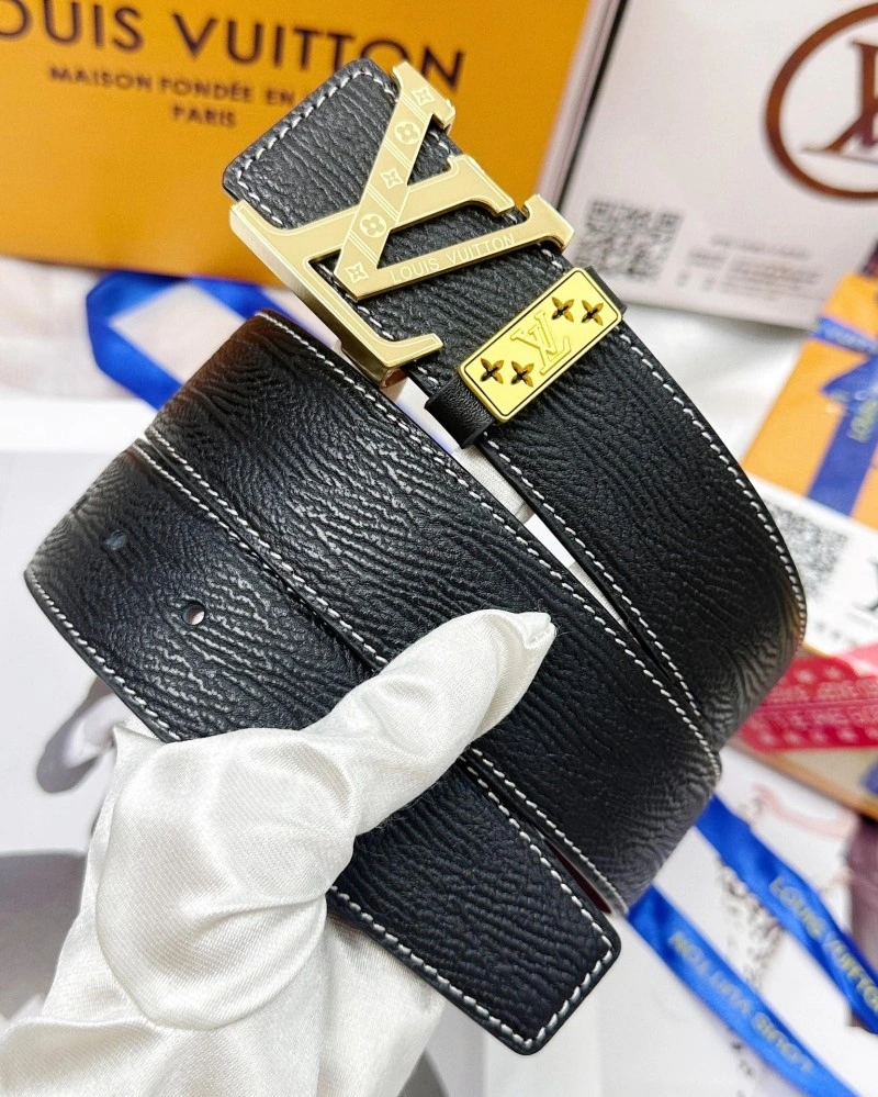 Accurate model Louis Vuitton Belts