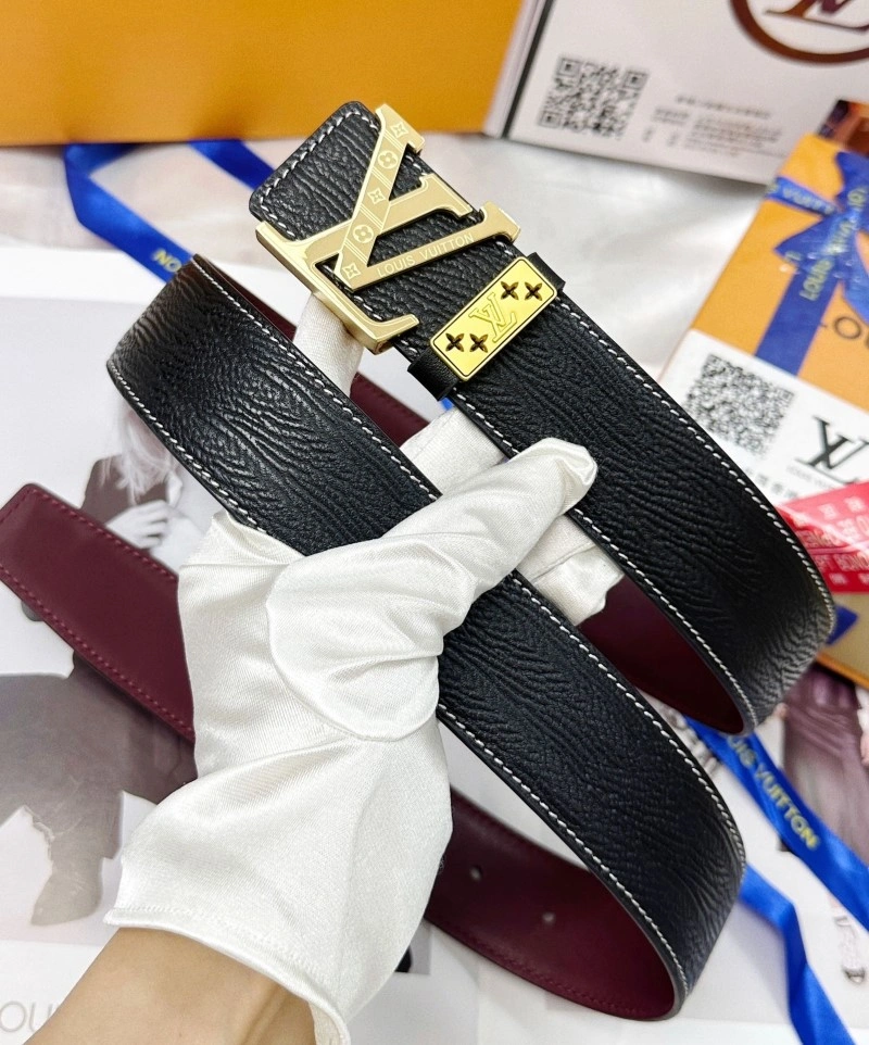 Accurate model Louis Vuitton Belts