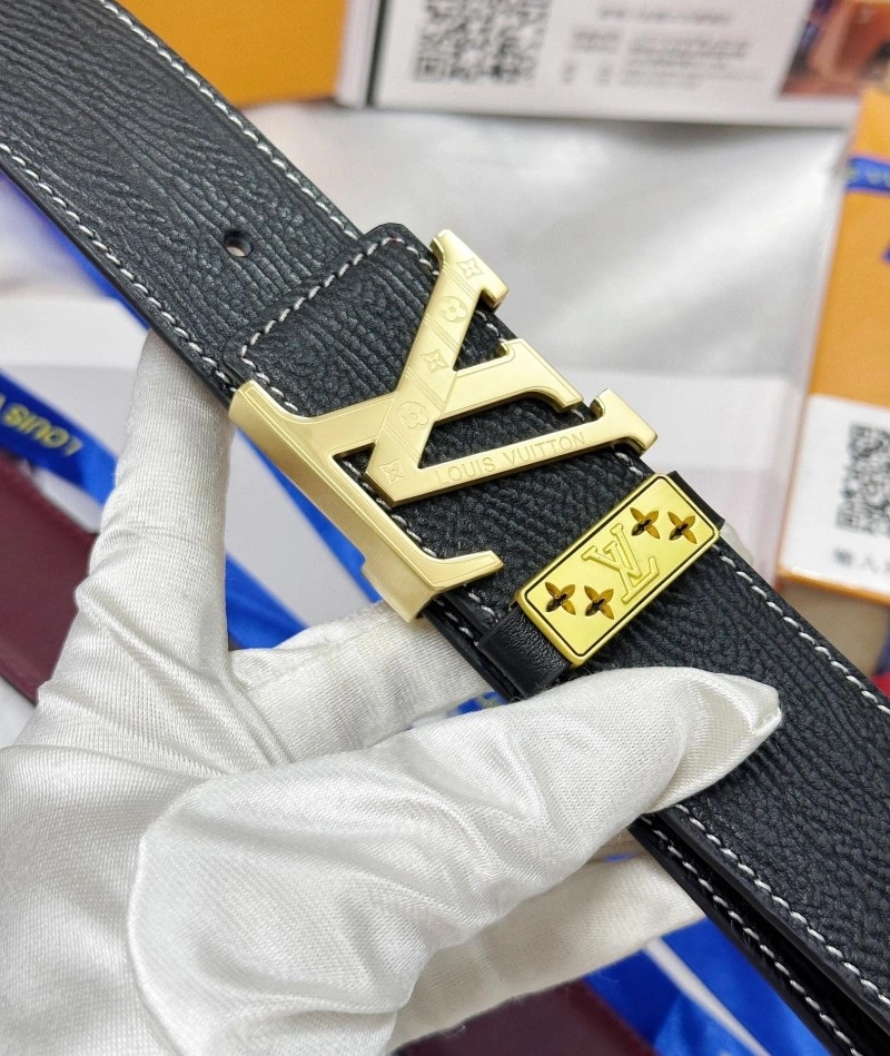 Accurate model Louis Vuitton Belts