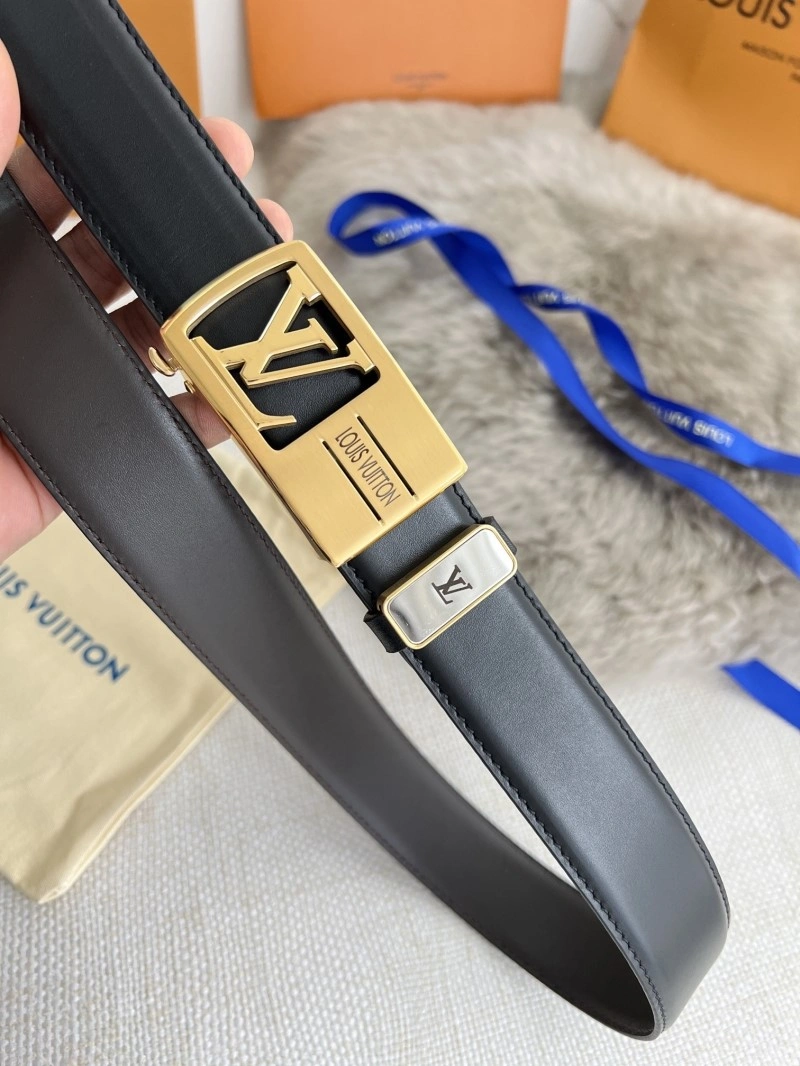 Accurate model Louis Vuitton Belts