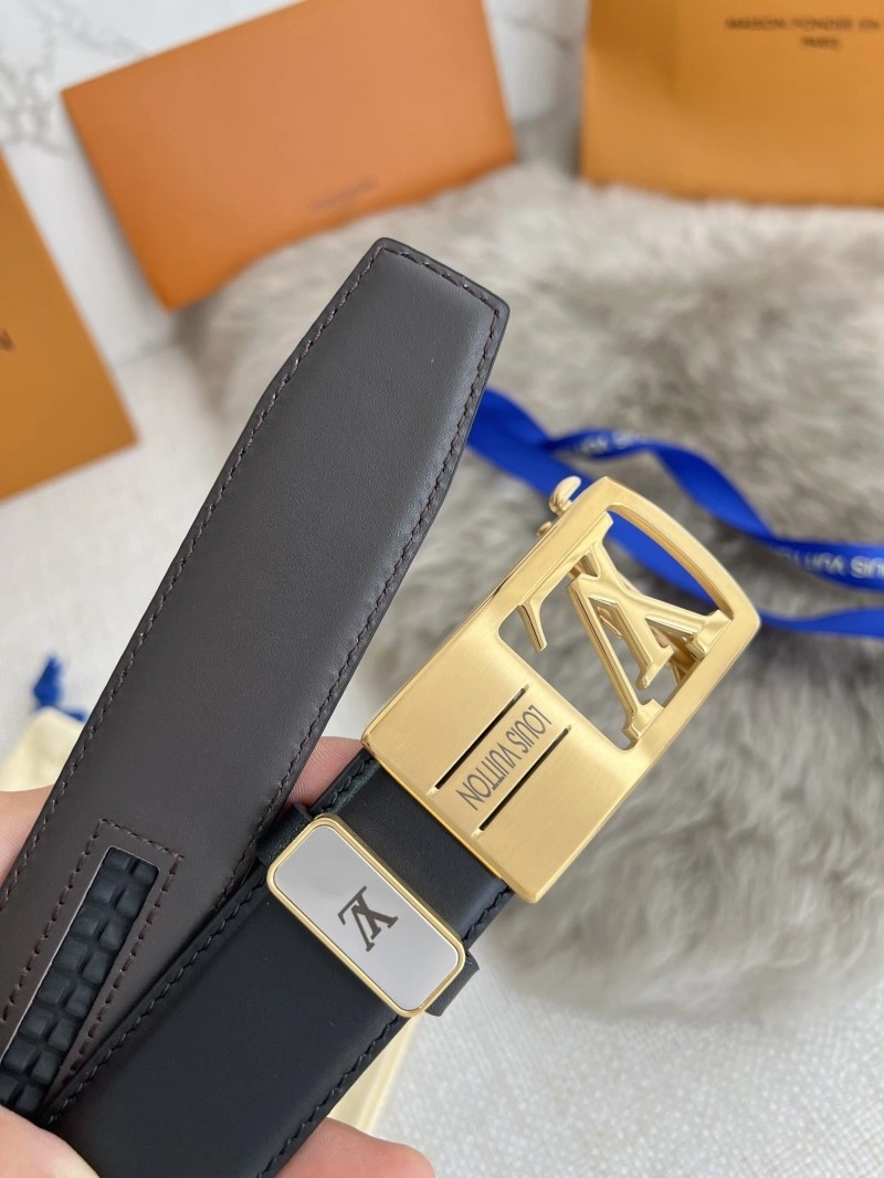 Accurate model Louis Vuitton Belts