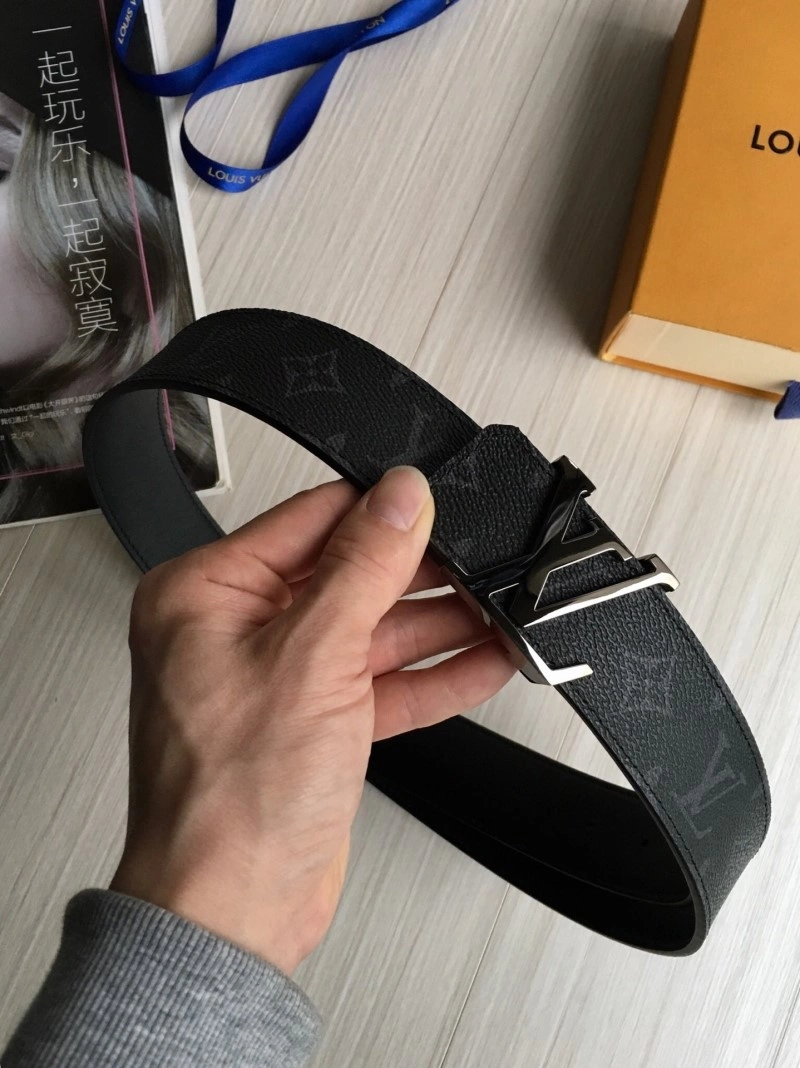 Original Louis Vuitton Belts