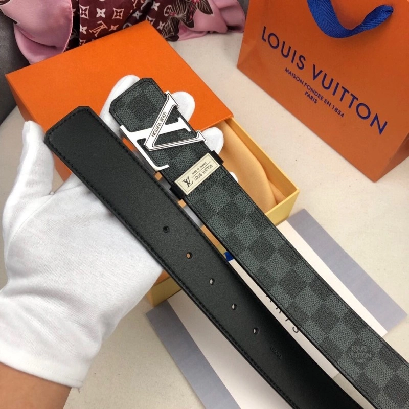 1:1 copy Louis Vuitton Belts