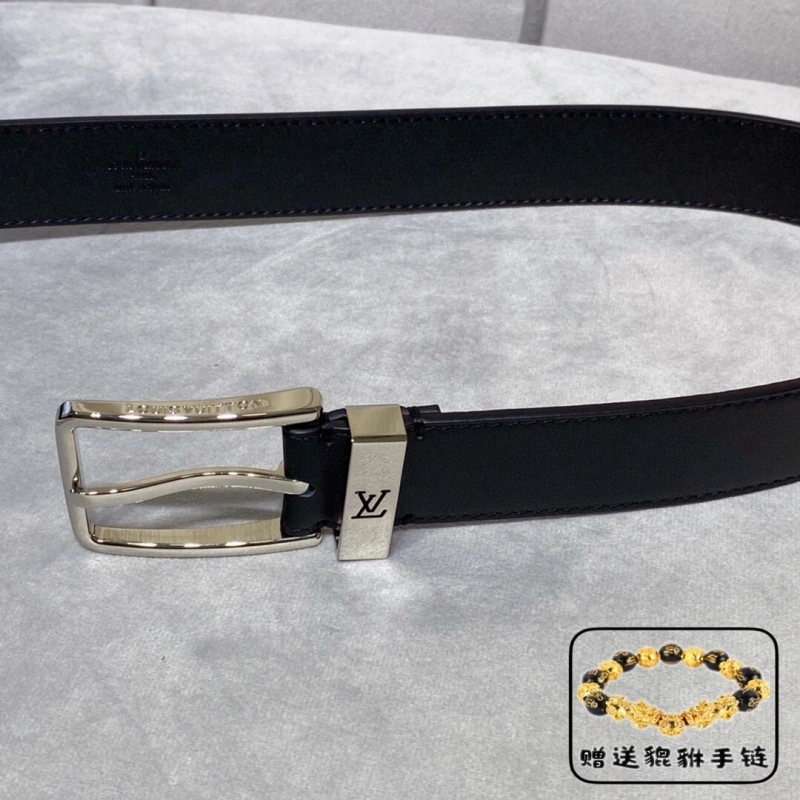 Accurate model Louis Vuitton Belts