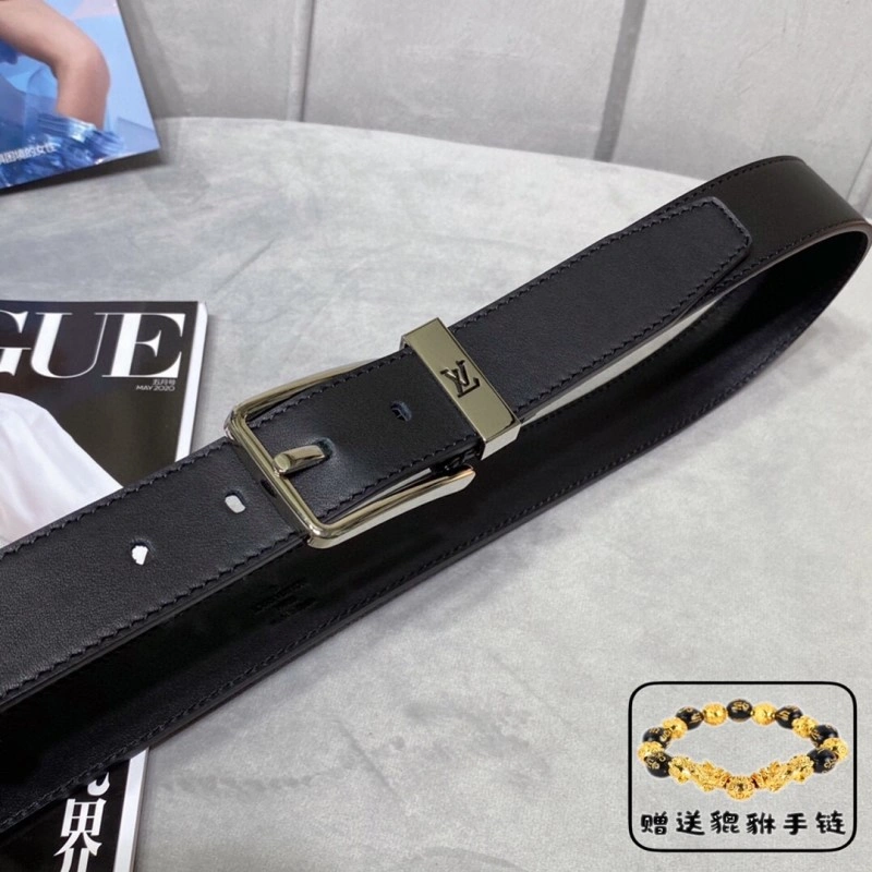 Accurate model Louis Vuitton Belts