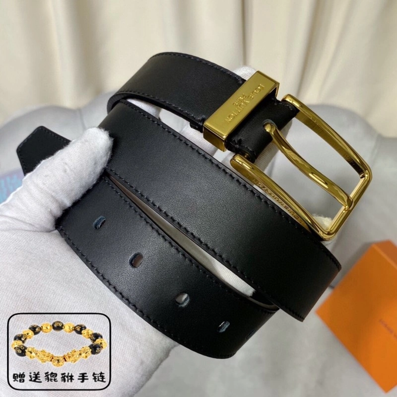 Accurate model Louis Vuitton Belts