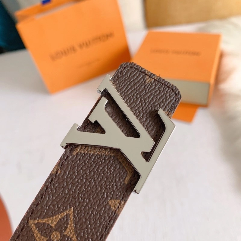 Low-cost Louis Vuitton Belts