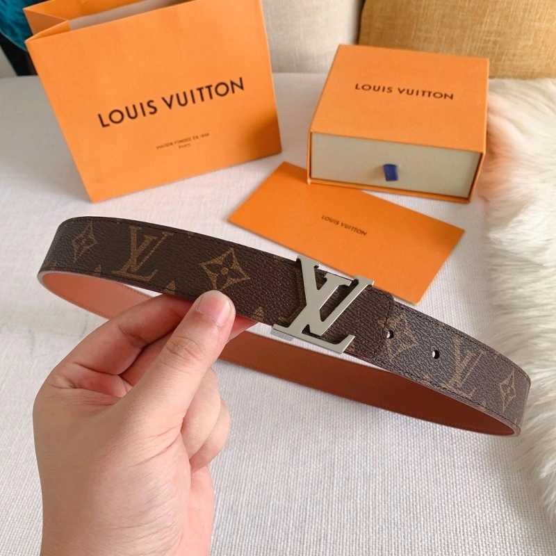 Low-cost Louis Vuitton Belts