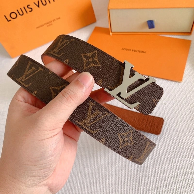 Low-cost Louis Vuitton Belts