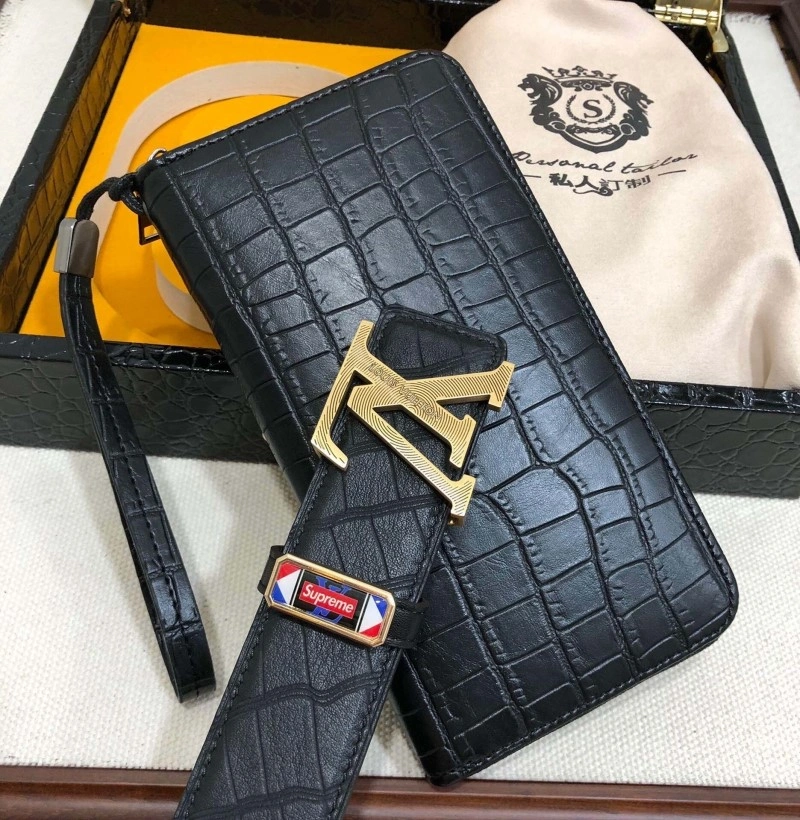 Low-cost Louis Vuitton Belts