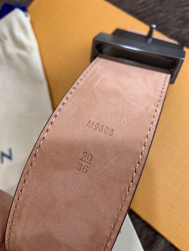 Original Louis Vuitton Belts