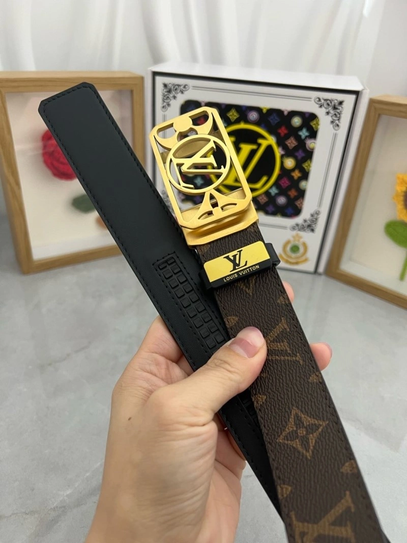 Bargain Louis Vuitton Belts