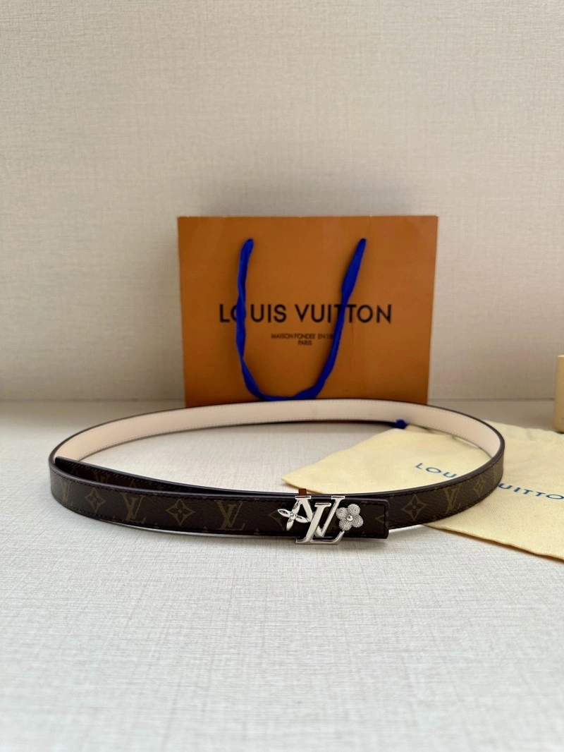 Top mirror Louis Vuitton Belts