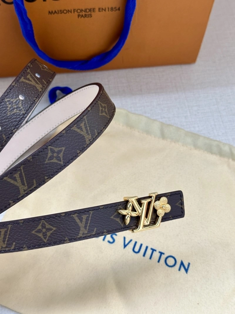 Top mirror Louis Vuitton Belts