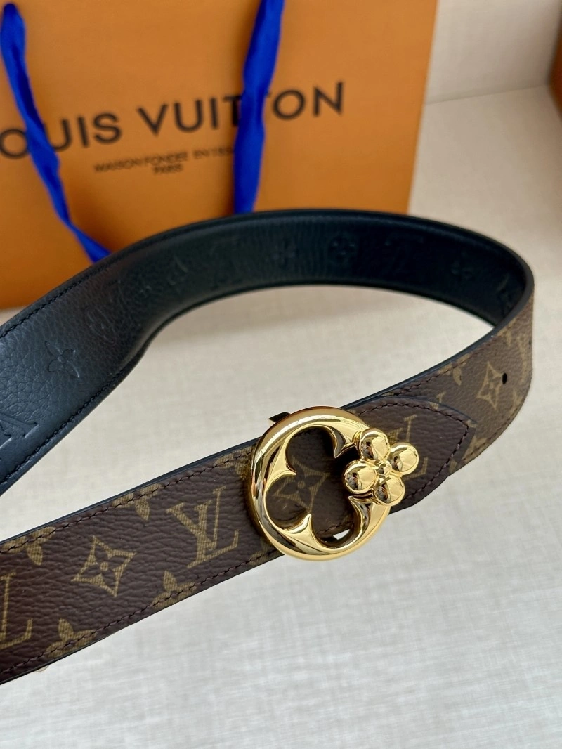 Low-cost Louis Vuitton Belts