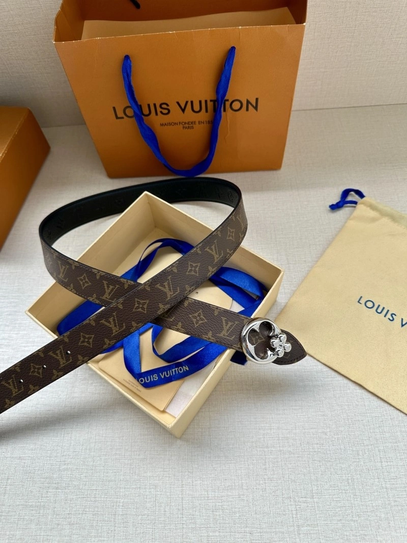 Low-cost Louis Vuitton Belts