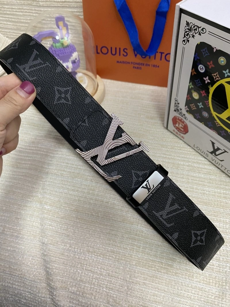 Top match Louis Vuitton Belts