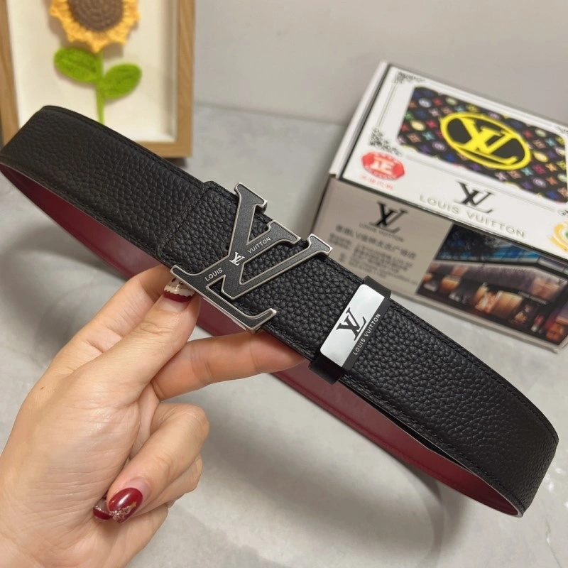 Accurate model Louis Vuitton Belts