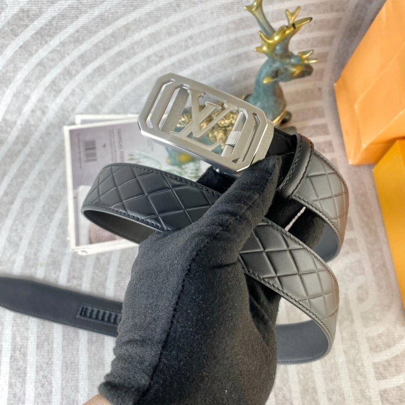 Factory-made Louis Vuitton Belts