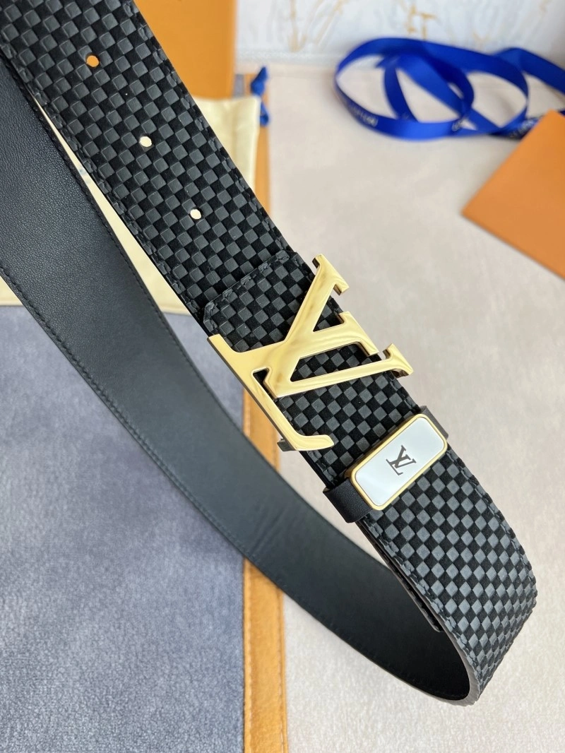 Bargain Louis Vuitton Belts