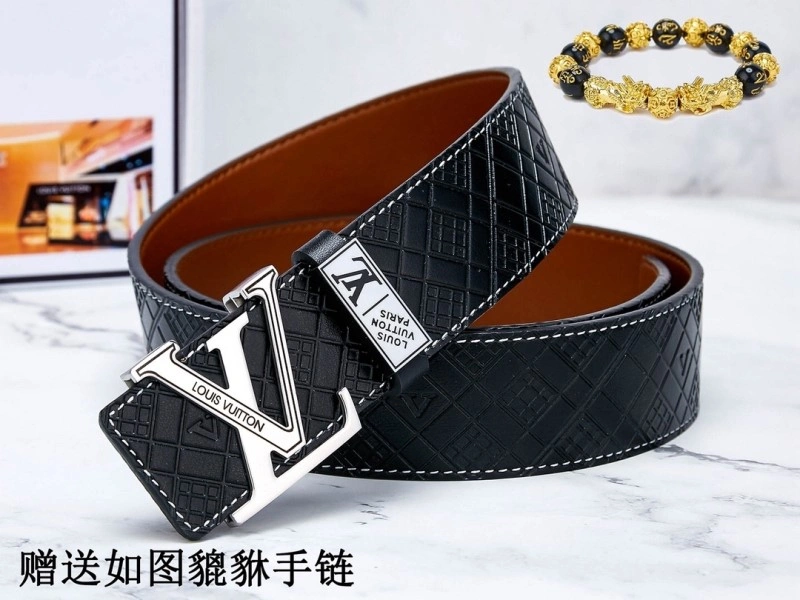 Accurate model Louis Vuitton Belts