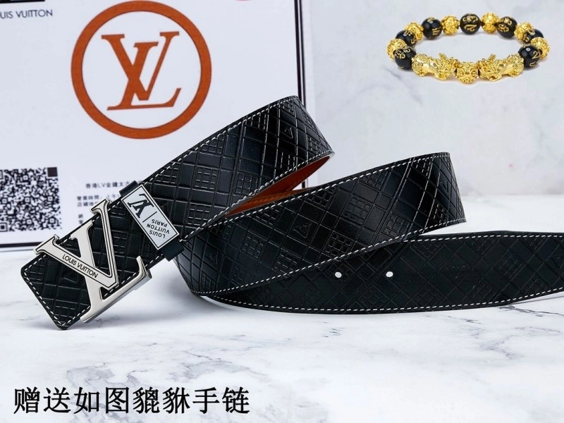 Accurate model Louis Vuitton Belts