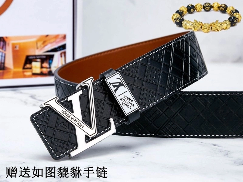 Accurate model Louis Vuitton Belts