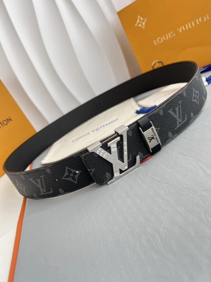 Top match Louis Vuitton Belts
