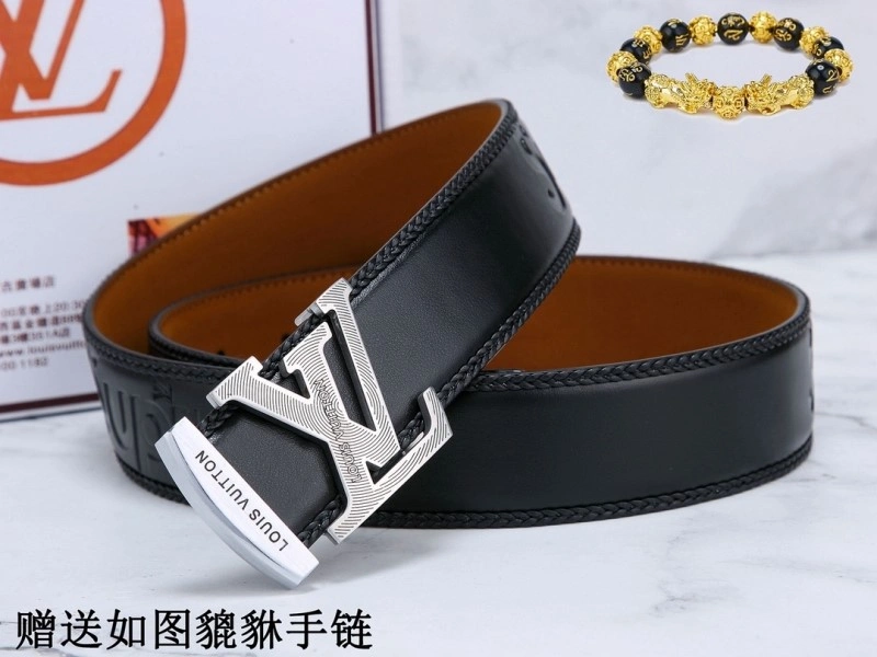 Accurate model Louis Vuitton Belts