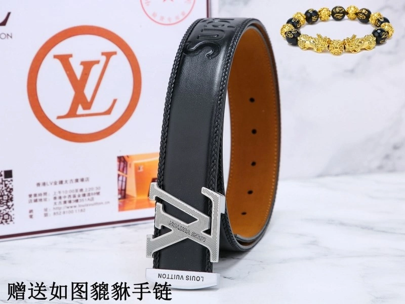 Accurate model Louis Vuitton Belts