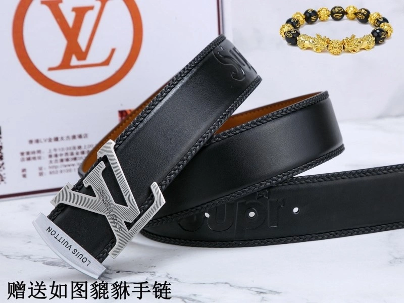 Accurate model Louis Vuitton Belts