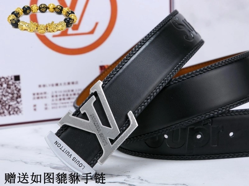 Accurate model Louis Vuitton Belts