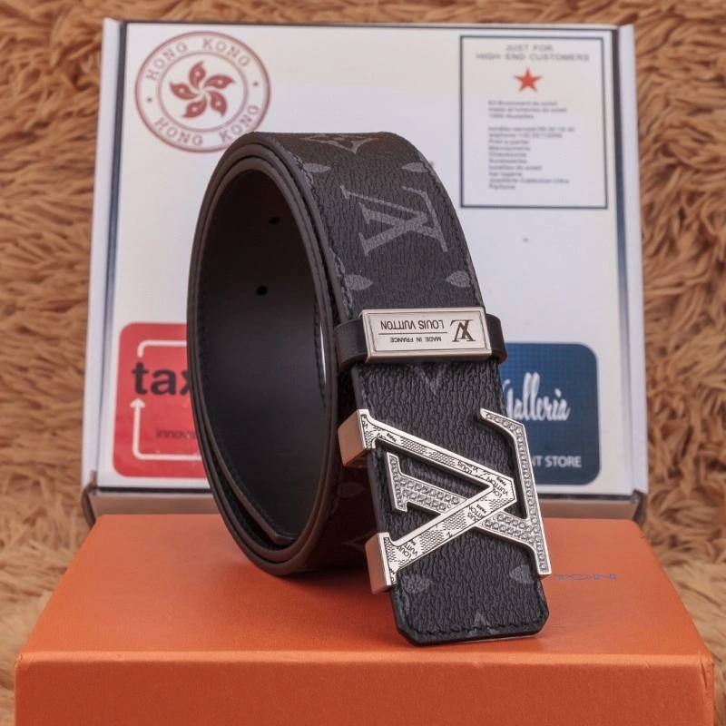 Accurate model Louis Vuitton Belts