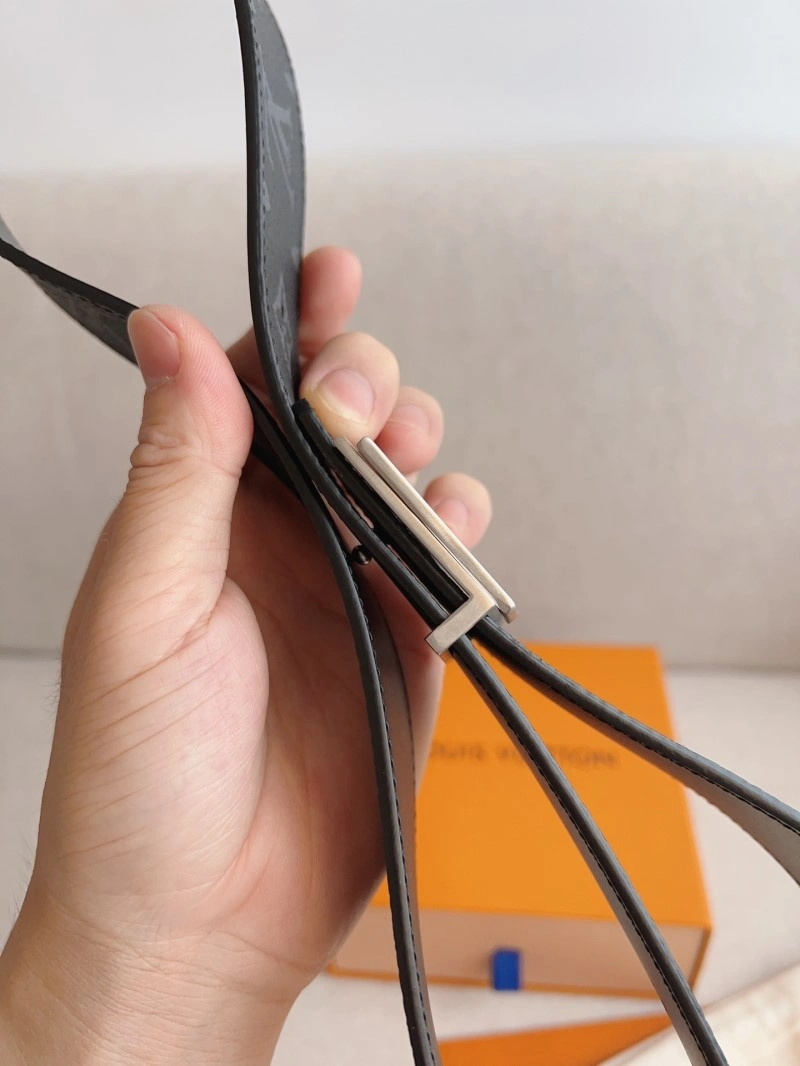 Legit Louis Vuitton Belts