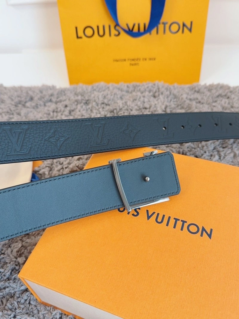 Discounted Louis Vuitton Belts