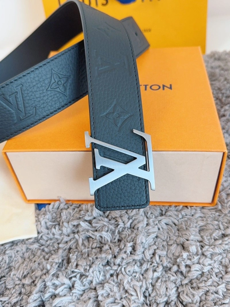 Discounted Louis Vuitton Belts