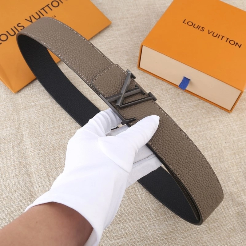 Low-cost Louis Vuitton Belts