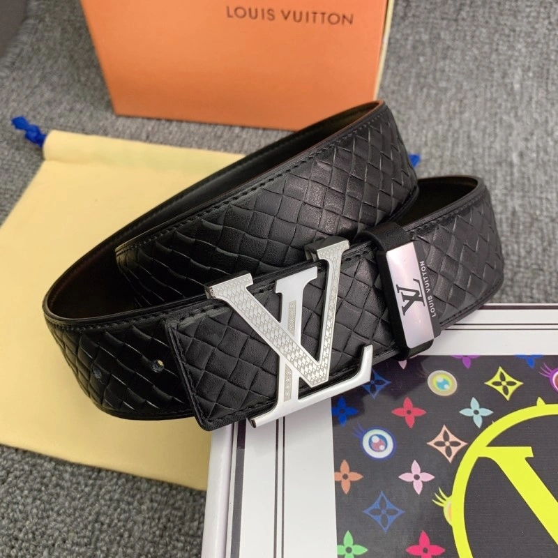 Top mirror Louis Vuitton Belts