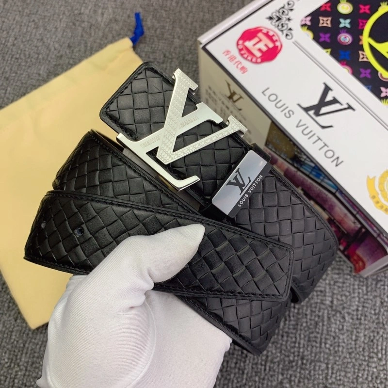 Top mirror Louis Vuitton Belts