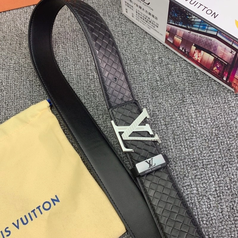 Top mirror Louis Vuitton Belts