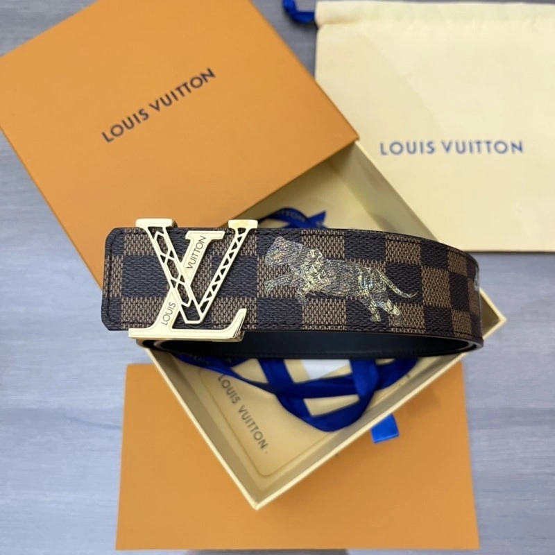 Accurate model Louis Vuitton Belts