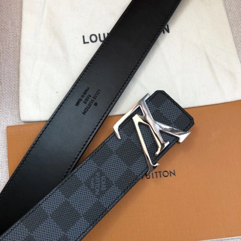 Bargain Louis Vuitton Belts