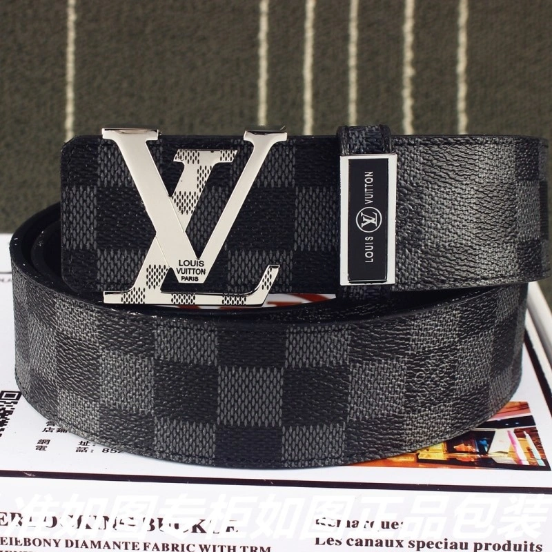 Accurate model Louis Vuitton Belts