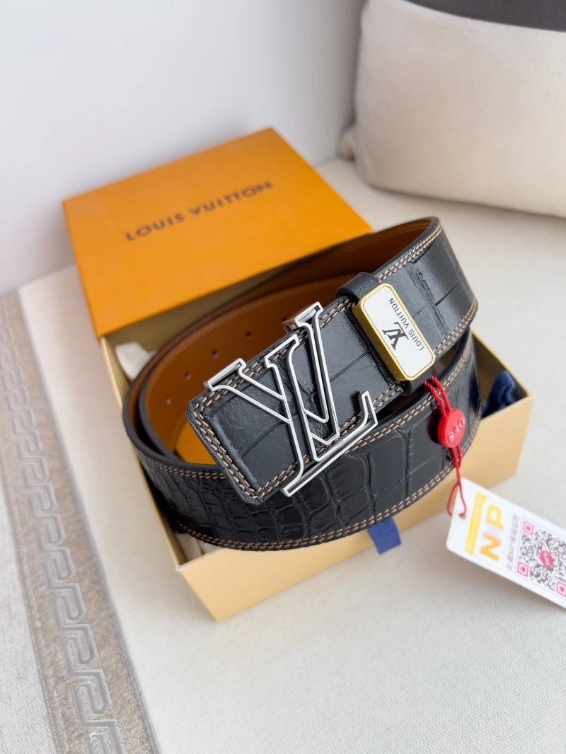 Low-cost Louis Vuitton Belts
